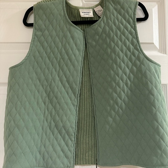 Koret | Jackets & Coats | Koret Sage Quilted Womens Vest | Poshmark